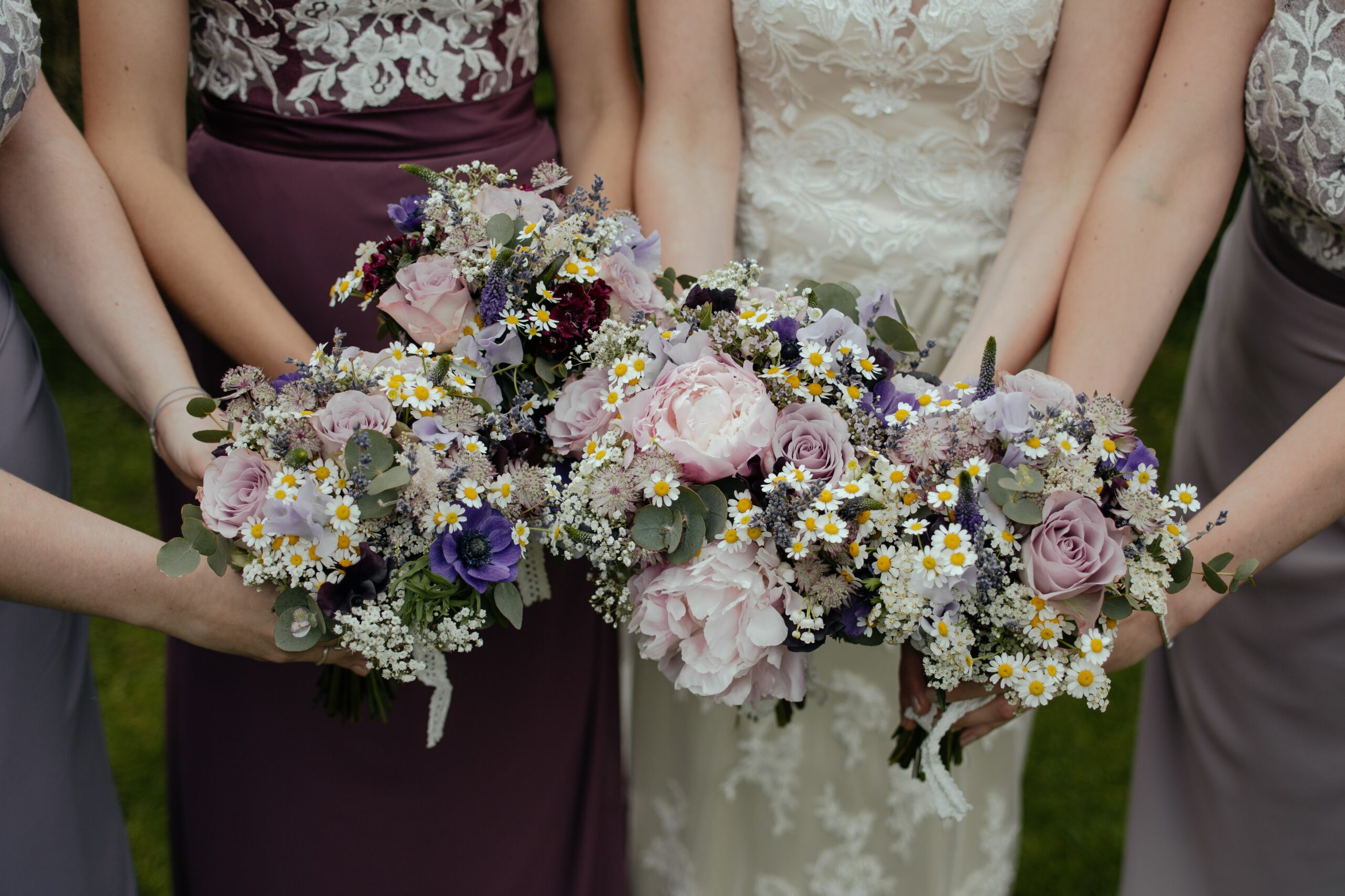 How Much Are Bridesmaid Bouquets 5 Easy Ways to Save Money